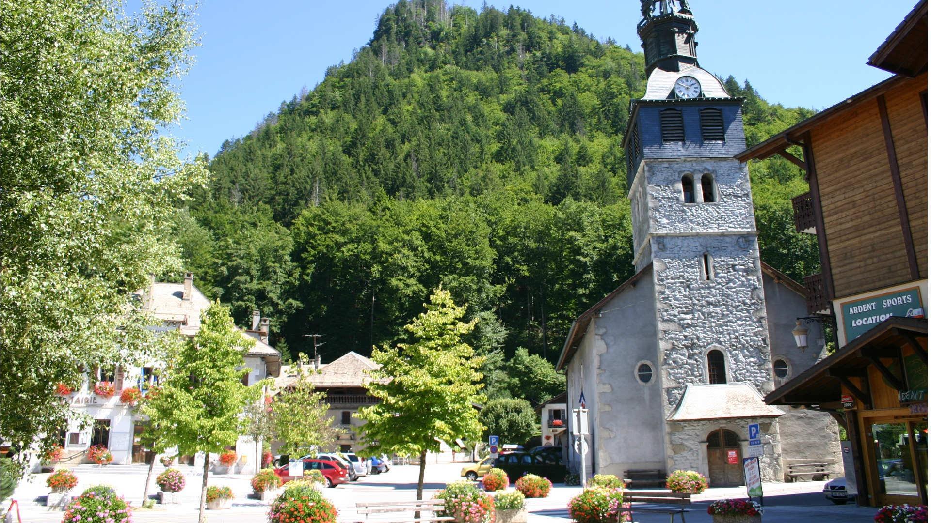 Holiday information summer - Reach 4 The Alps