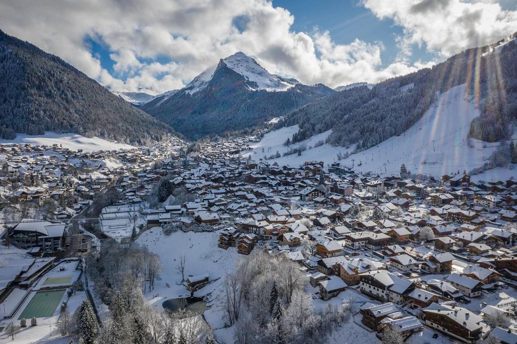 Morzine Winter 2024-2025: A Season of Promising Snowfall - Reach 4 The Alps